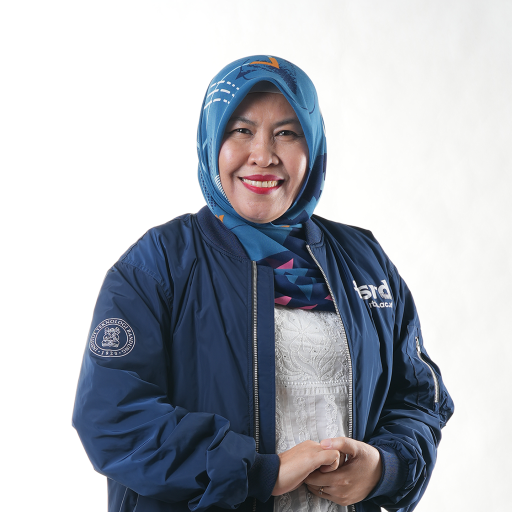 Dr. Qoriah, MA. – FSRD ITB